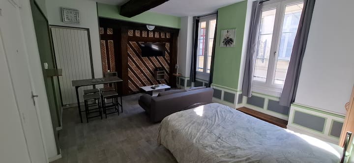 Charmant Studio Tout éQuipé ! - Laon