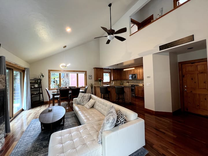 Beautiful Mid-valley Home Close Everything! - Carbondale, CO