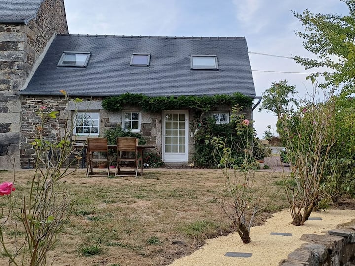 Doux Rêves Au Bord Du Manoir - Centre Bretagne - Côtes-d'Armor