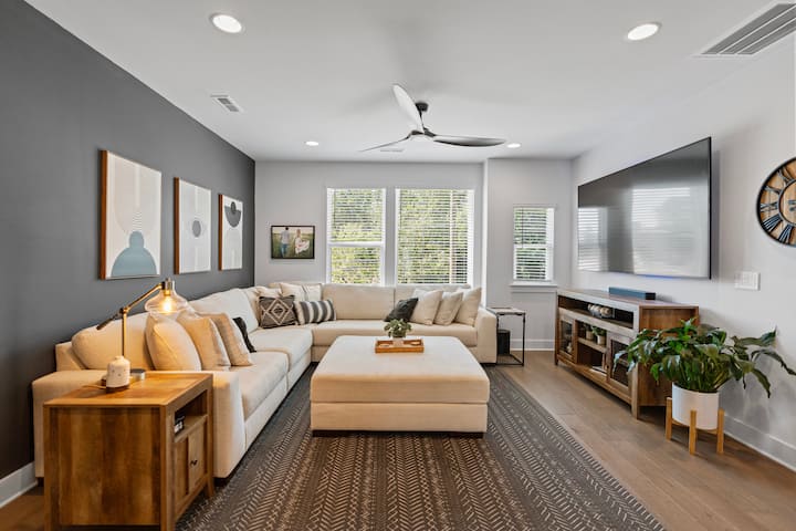 Luxury Stay | Rooftop - Charlotte, NC