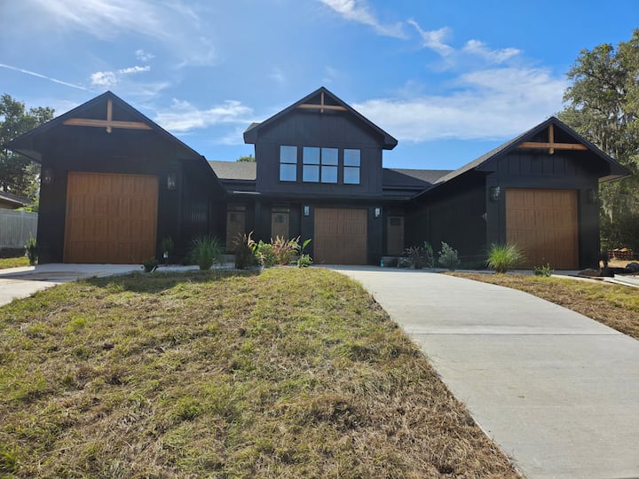 Modern Farmhouse | Downtown Inverness | Snow Birds - Inverness, FL