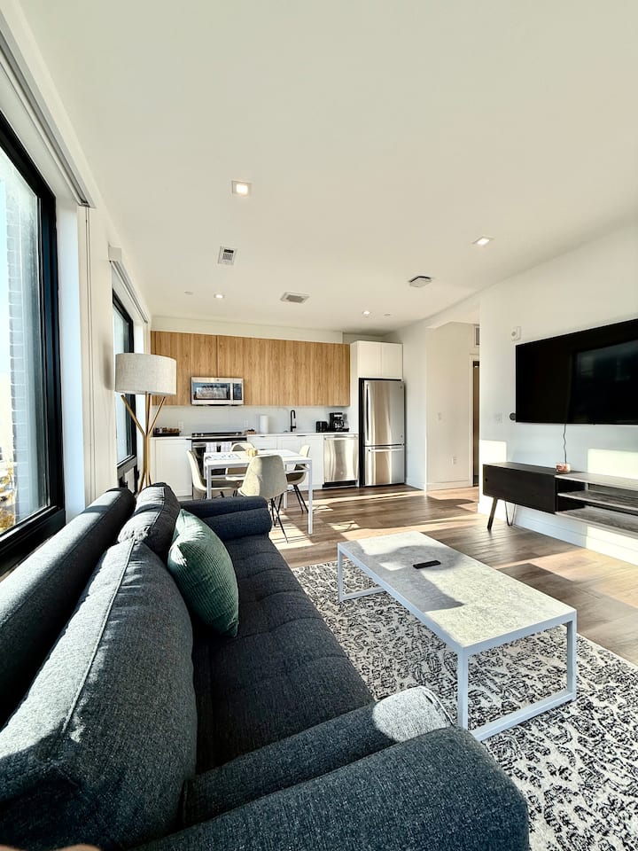Luxury 1br W/ Rooftop • 5 Min To Logan & Ev Prking - Charlestown - Boston