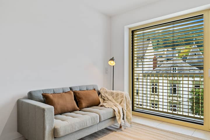 Studio W/ Balcony & Pk - 1gb - 10 Min City Center - Luxemburgo