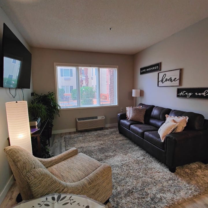 Resort-style Condo, A Desert Oasis - Mesquite, NV