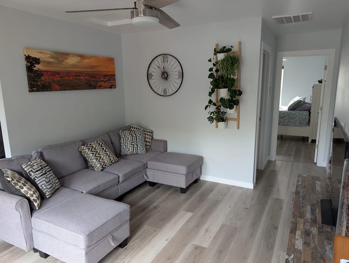 Newly Built Monument Hideway - Grand Junction, CO