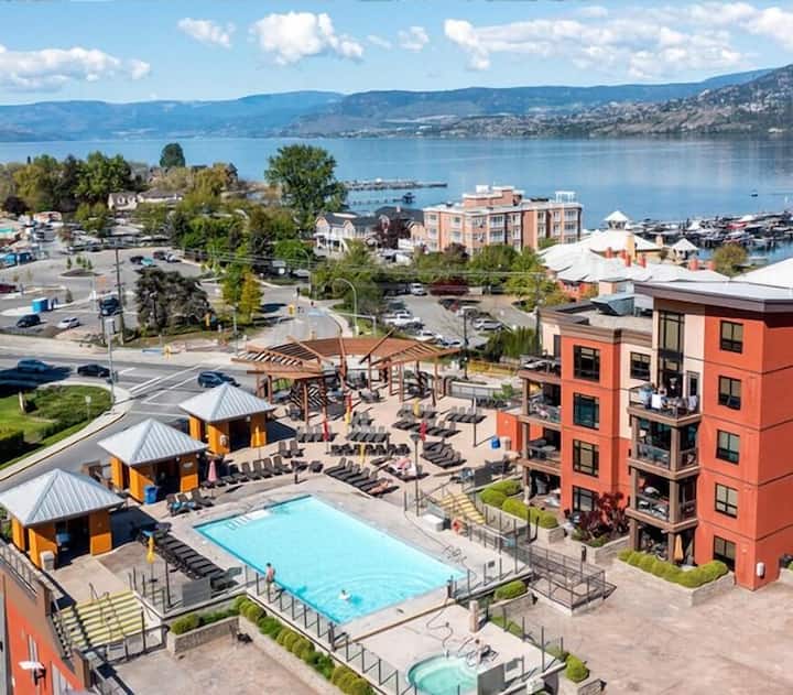 Cozy Resort With Private Lawn & Patio - Kelowna