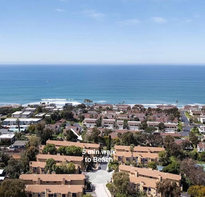 5-min Walk To Beach • Attached 2-car Garage • Pool - Encinitas, CA