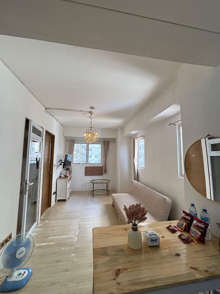 Apartemen Cantik 2br Free Wifi - Bekasi