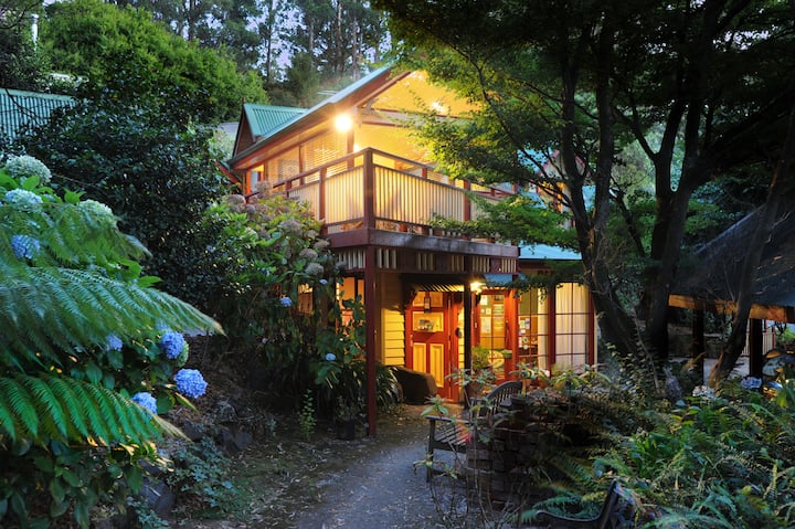 Forget-me-not Cottage - Dandenong Ranges