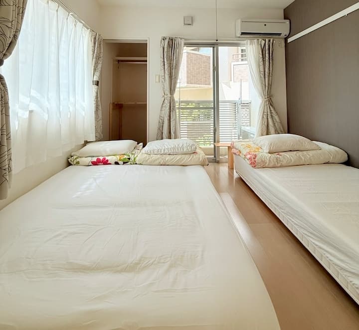 【3-b】国際通り7分!駅やコンビニから近く、一人旅、家族旅行、昼も夜も楽める好立地 - Naha