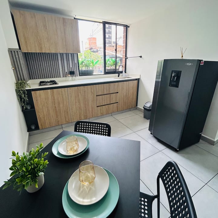 Apto Moderno - La Mejor Ubicación Laureles Estadio - Medellín