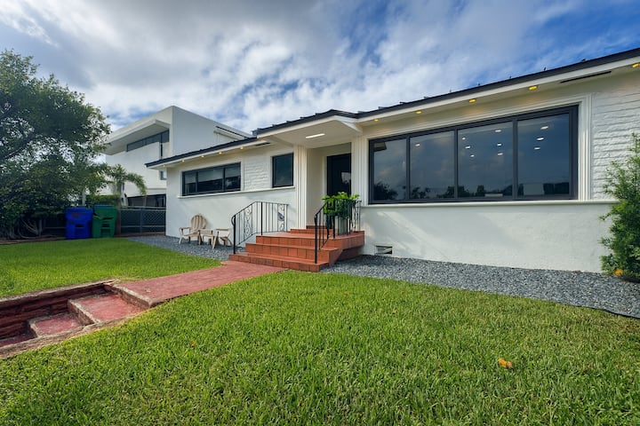 3br/3ba Home |1 Gb Wi-fi | Near Calle 8 & Brickell - Miami, FL