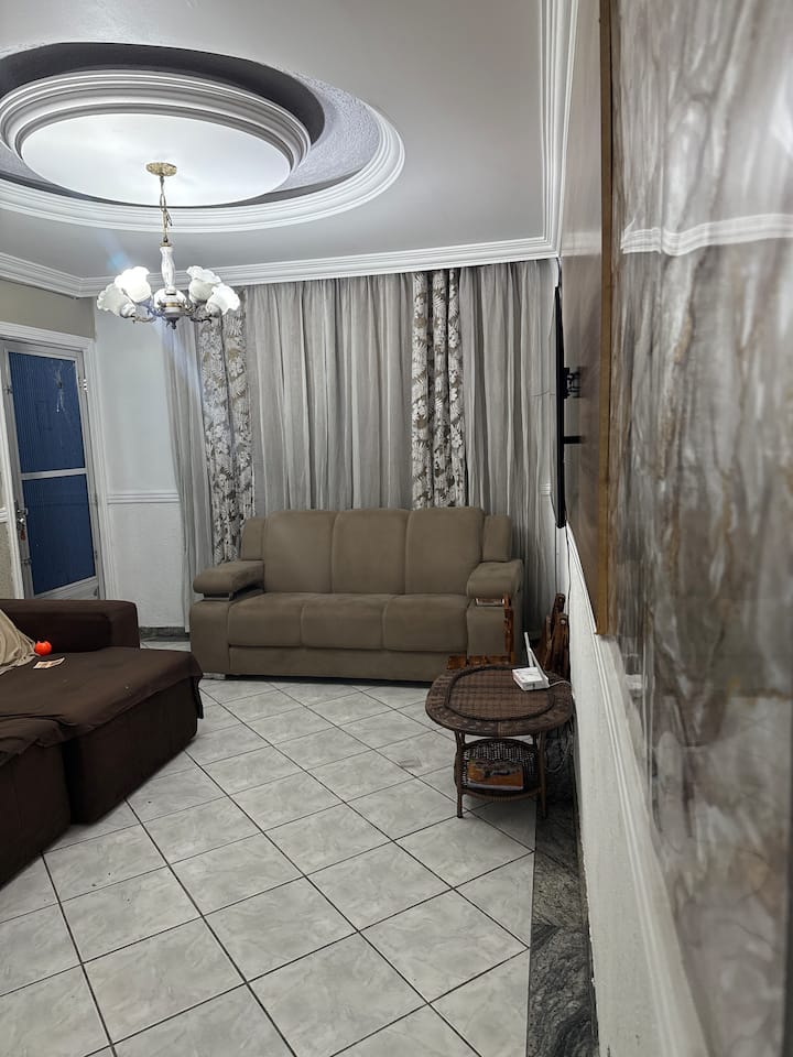 Casa Gigante Linda, Moderna Com Muita Paz - グアルリョス