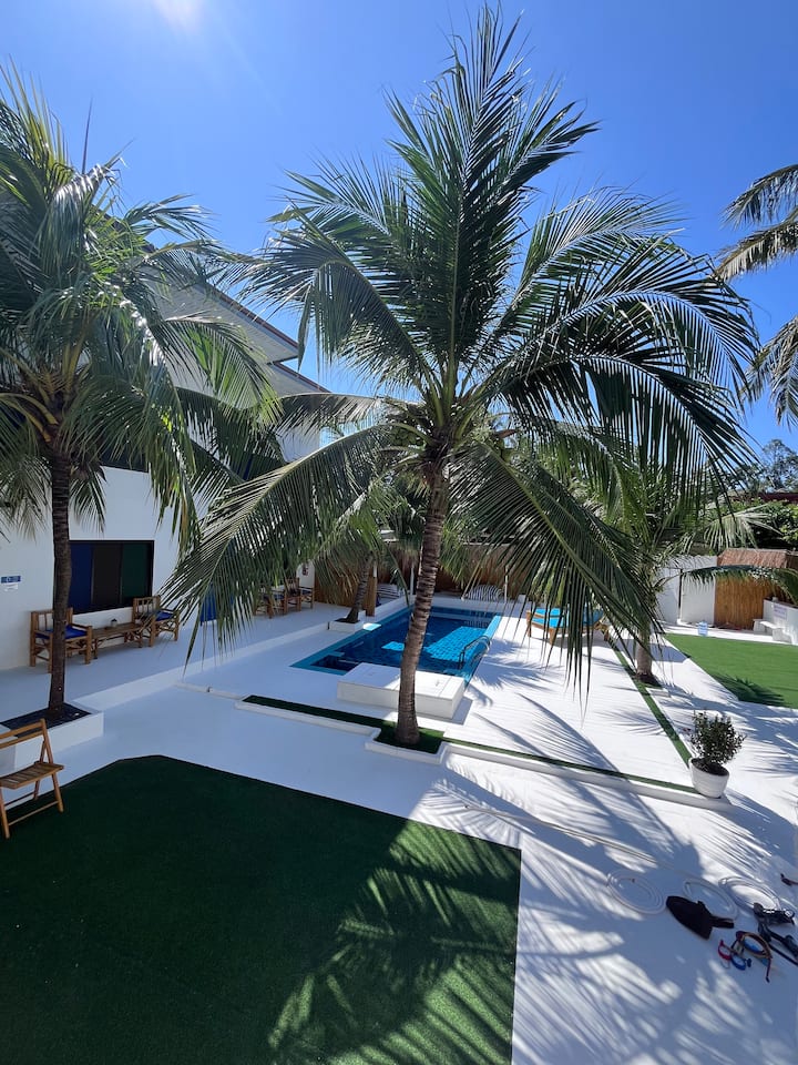 Villa Méditerranéenne Avec Piscine Commune - 꼬 란따