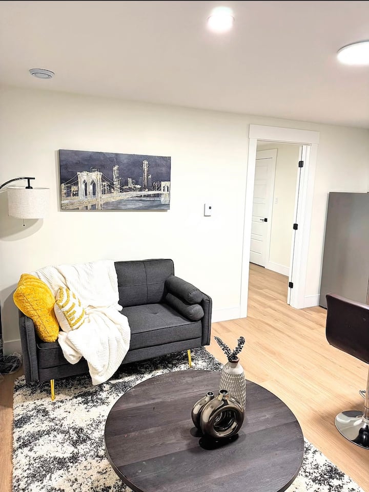 Haven 43 | Private Suite - Moncton