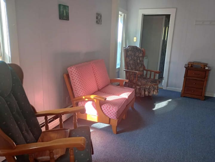 Hiker Town Unit 2. - Santa's Village, Jefferson