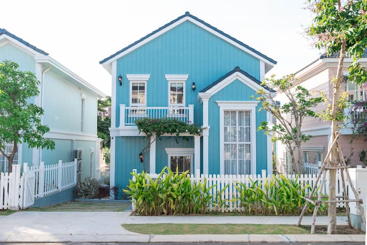 Biệt Thự 3 Phòng Ngủ, Sang Trọng, Hướng Biển - Vietnam