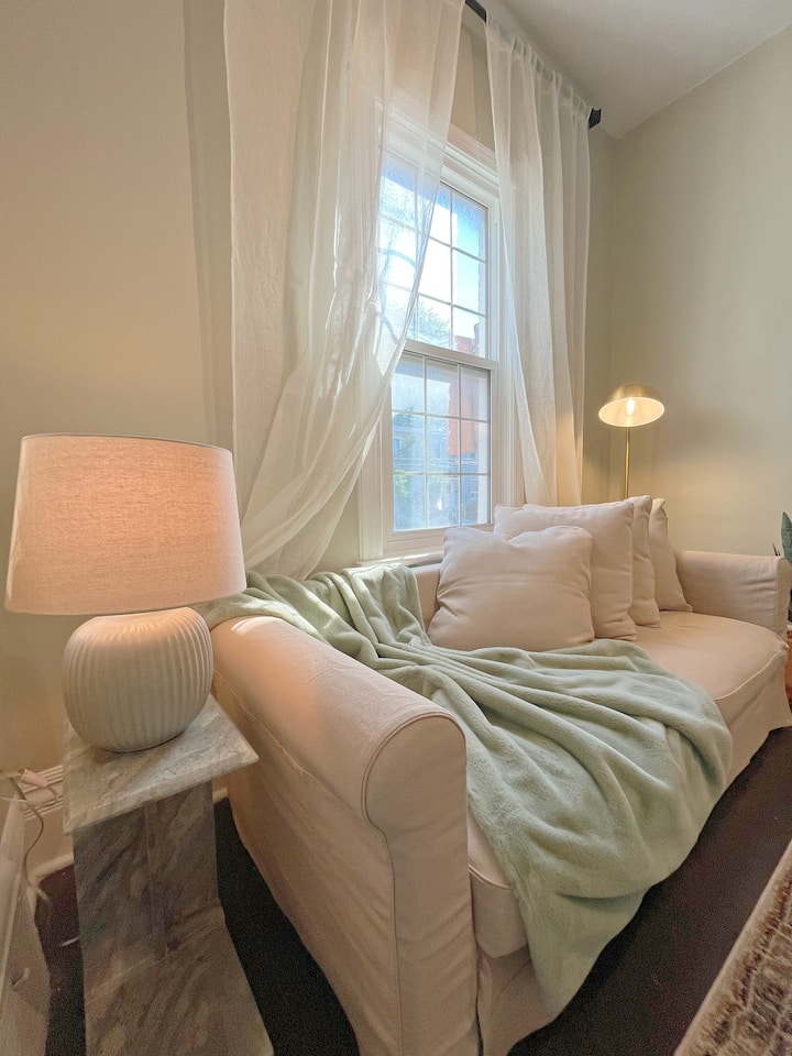 Downtown Toronto 4 Bedroom Townhouse - Toronto