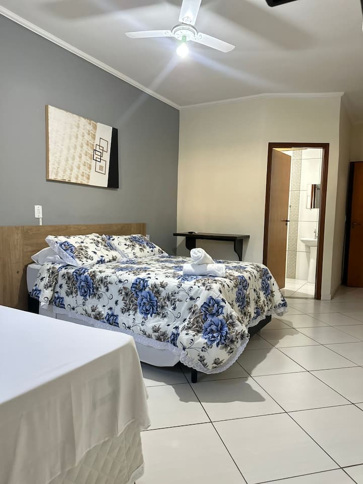 Suíte 13 Para 4 Pessoas Com Ar Condicionado - Socorro