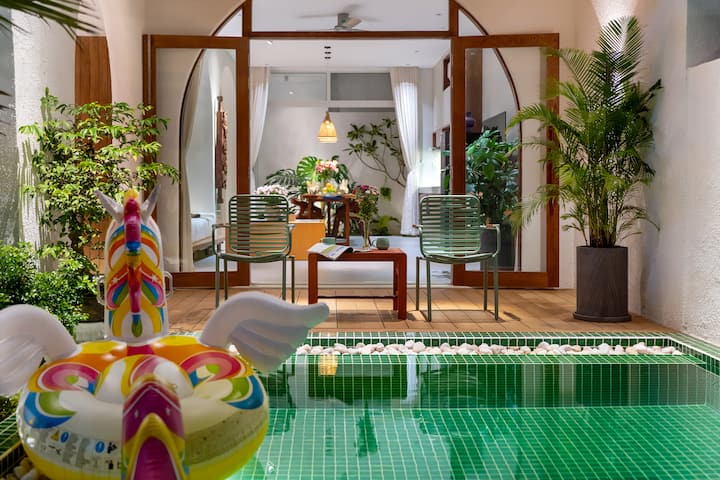 Private Pool Villa/2' Walkable Beach/3brs Hoi An - Vietnam