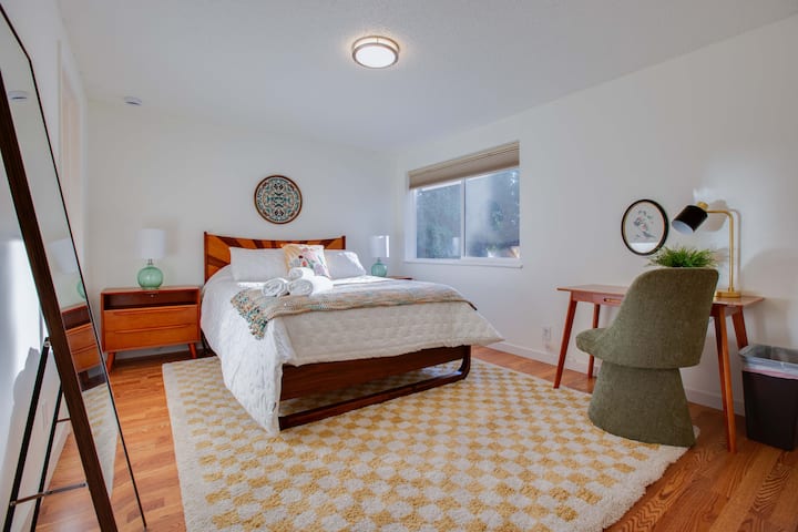 Gekeler Getaway - Boise State University, Boise