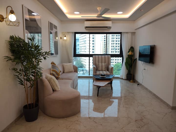 Delphi 2bhk | Calm Comfort Minutes From Bkc - Mumbai