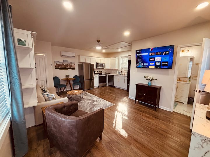 Condo At Bay View - Savannah, GA