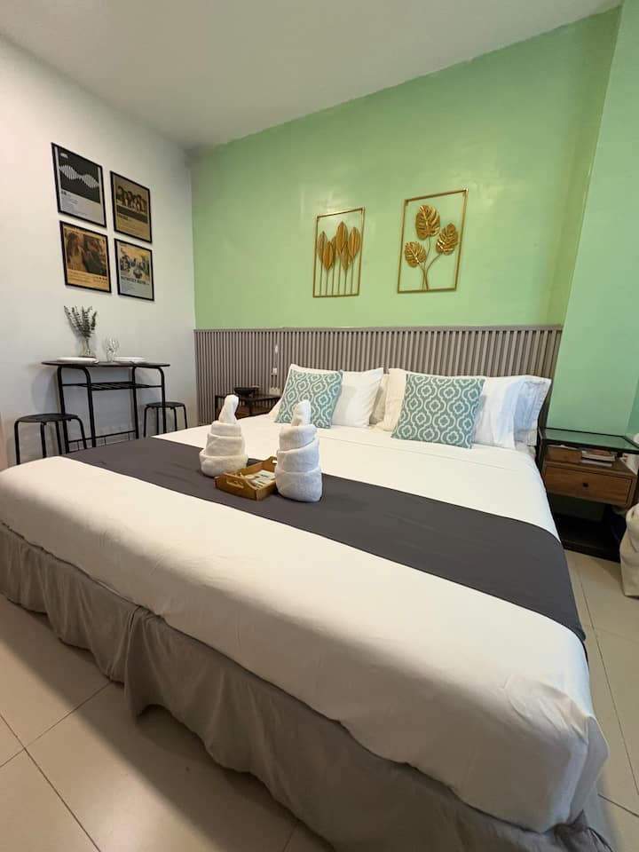 Luxury Stay | King Bed • Fast Wi-fi • Parking - Dasmariñas