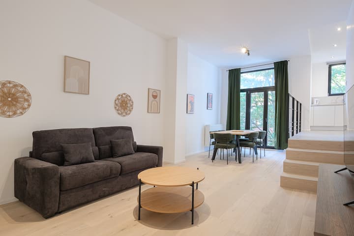 Modern & Cozy 6p Apt In Saint-gilles - Brussel