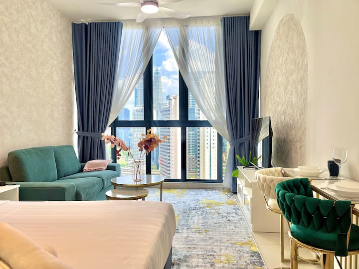 Klcc Pool View @ Majestic Residence (B) - Malaysia