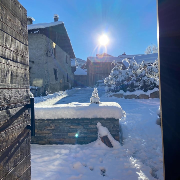 Chalet Chaleureux Dans Un Village De Charme - Méribel