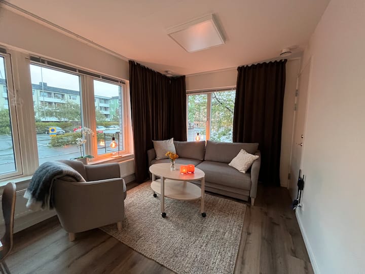 Modern Lägenhet - Nära Elmia & Vätterns Strand - Jönköping