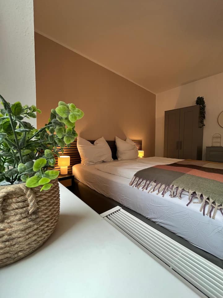 Helles Apartment Nähe Hbf Und Mitsubishi Halle - Düsseldorf