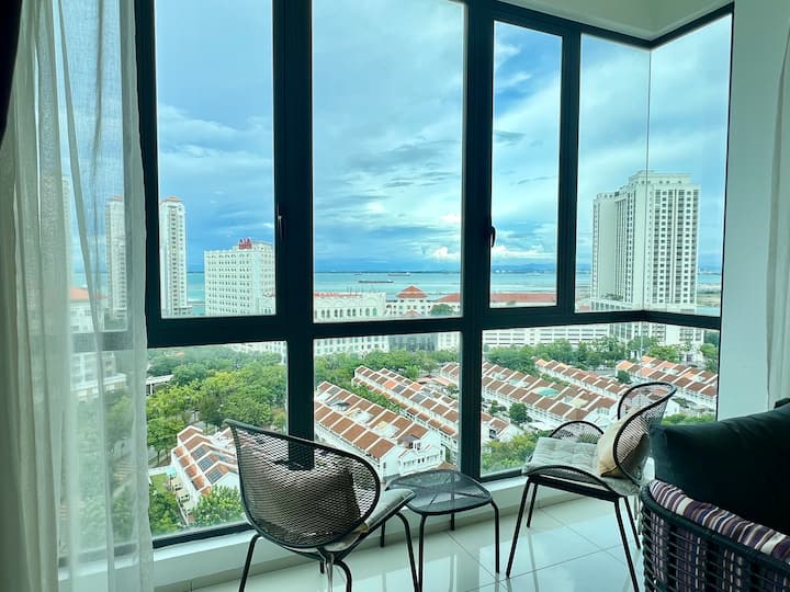 Jazzsuite Pink Beach Straightquay Gurney T.tokong - Tanjung Bungah