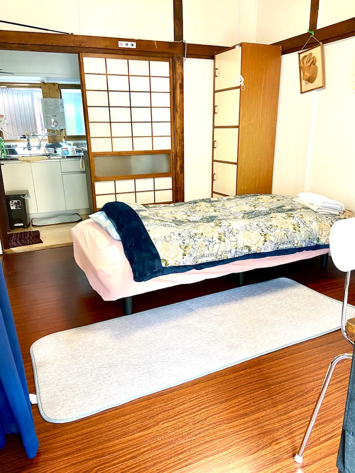 Yokohama Retro Single Wi-fi - Yokohama