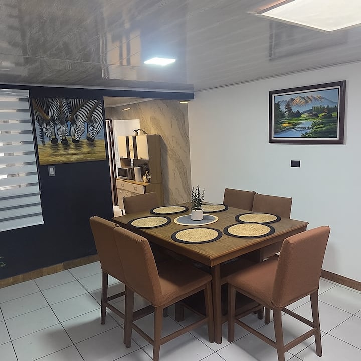 Central And Comfortable House 2 Min Frm Sjo Airprt - Alajuela