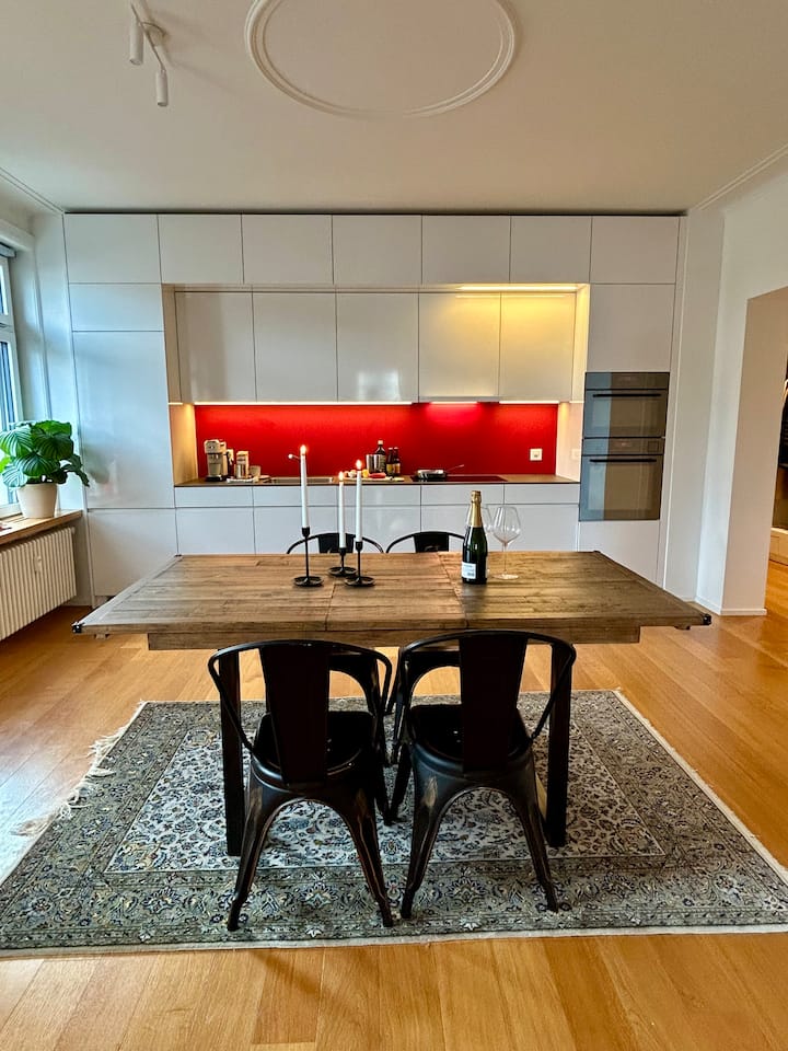 Luxury Lakeside Apartment In The Heart Of Zürich - Zurich, Switzerland