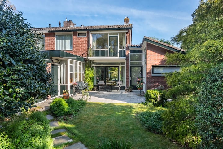 Prachtige Woning Tijdelijk Te Huur - Haarlem