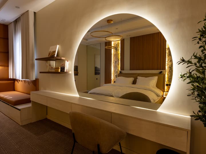 The Place- Ultra-luxury Aparthotel - Medina