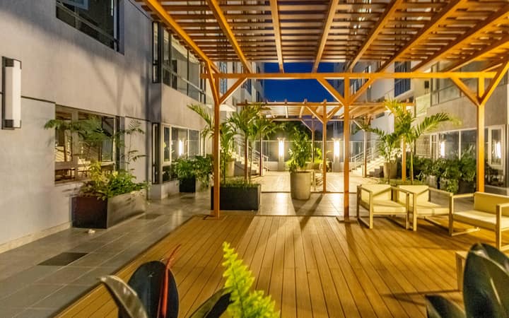 Chic 1br I City Views I Pool I Gym - Kenya