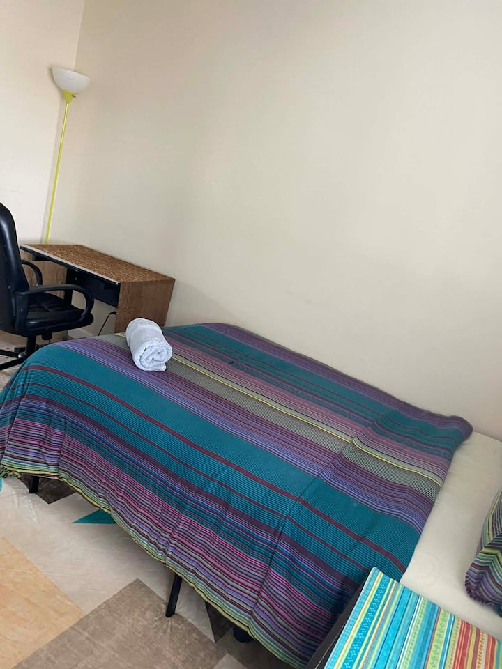 Cozy, Private Room Near Virginia Beach Town Center - Chesapeake, VA