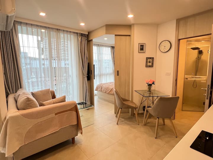 奥林巴斯水系公寓两卧 - Pattaya City