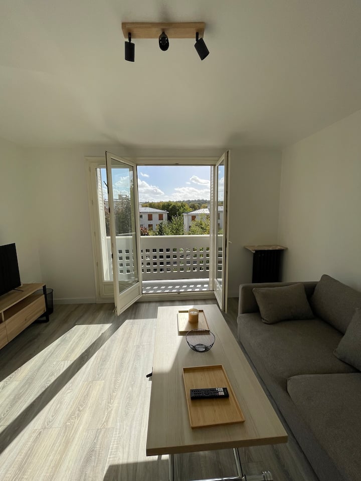 Appartement Lumineux à Rueil-malmaison - ibis budget Rueil Malmaison