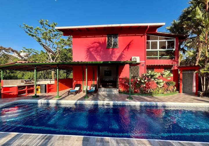 Casa Carmesi -Private Pool Villa In Manuel Antonio - Playa Blanca, Costa Rica