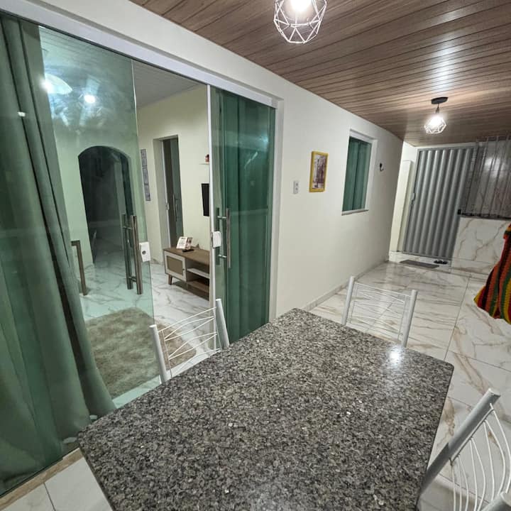Casa Da Harmonia - Espaçosa, Com 3 Quartos. - Salvador
