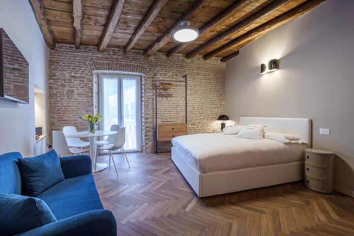 Bergamo Center 
Camozzi Suite - Bergamo