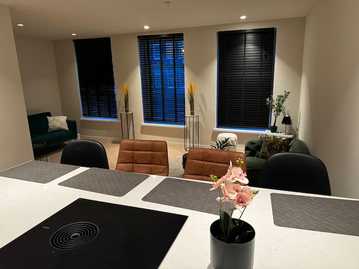 Prachtig Nieuw Appartement Op Geweldige Locatie! - Amsterdam