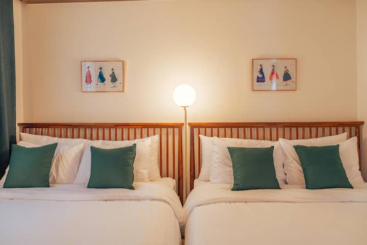 3-min Walk To Station｜myeongdong｜chong-ro Near Ddp - Seoul