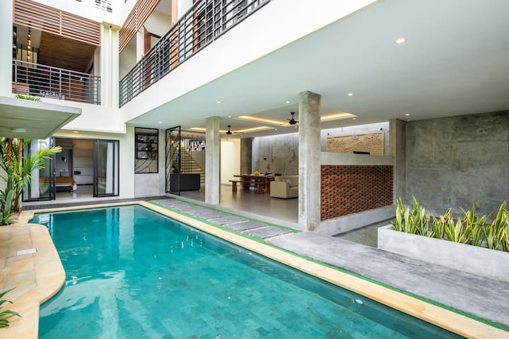 Langma Villa Canggu  6br Rooftop & Pool Paradise - Canggu