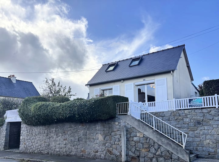 A 800 Metres De La Plage, Entre Neuf Et Vintage - Plérin